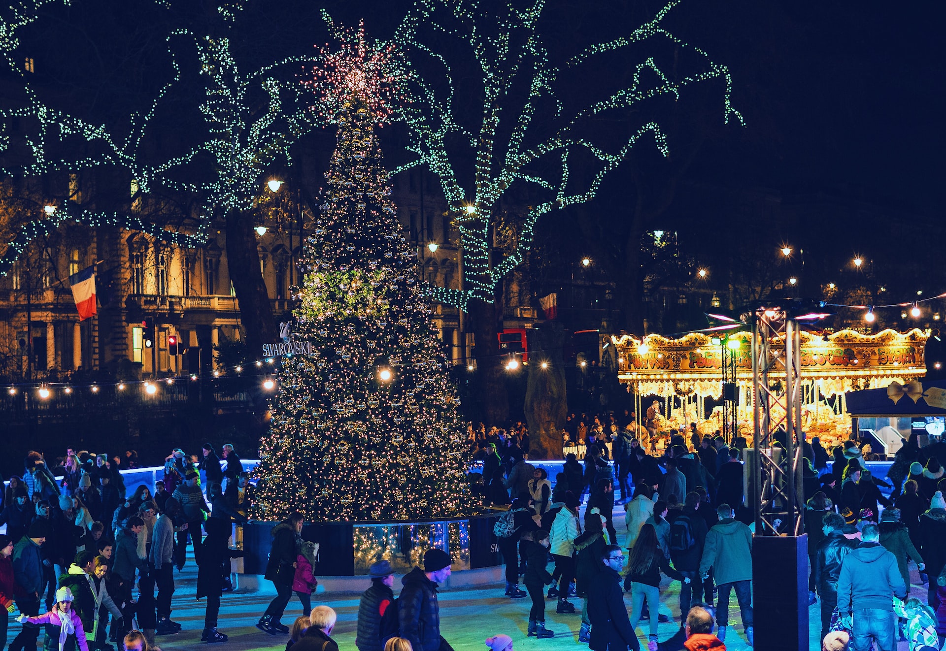 The Complete Guide to Spending Christmas in London