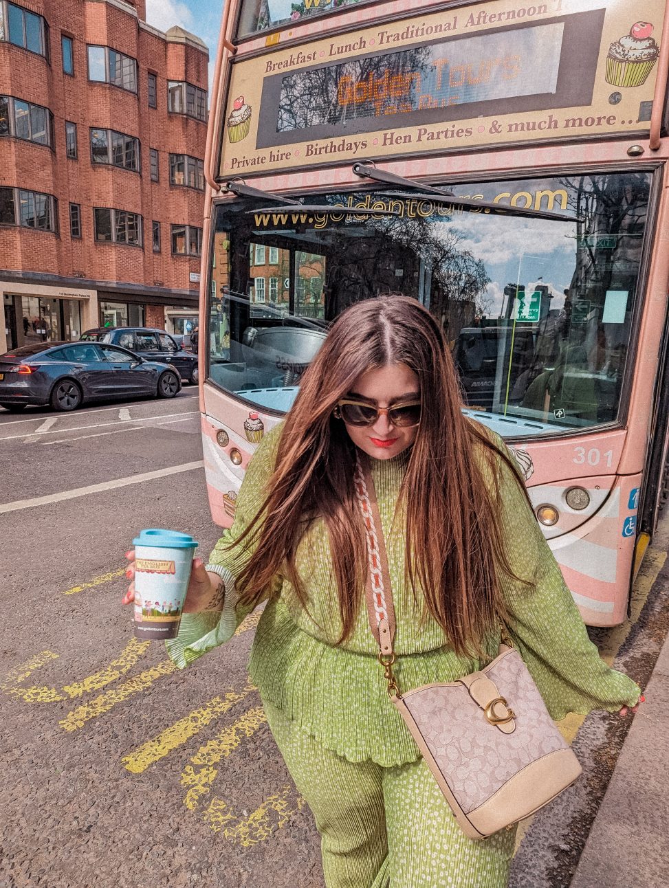 Exploring the City of London with Golden Tours